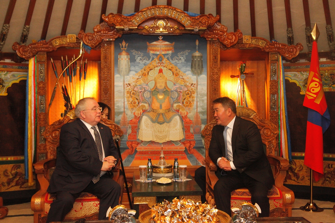 HEAD OF IRELAND'S PARLIAMENT LOWER HOUSE PAYS COURTESY CALL - President ...