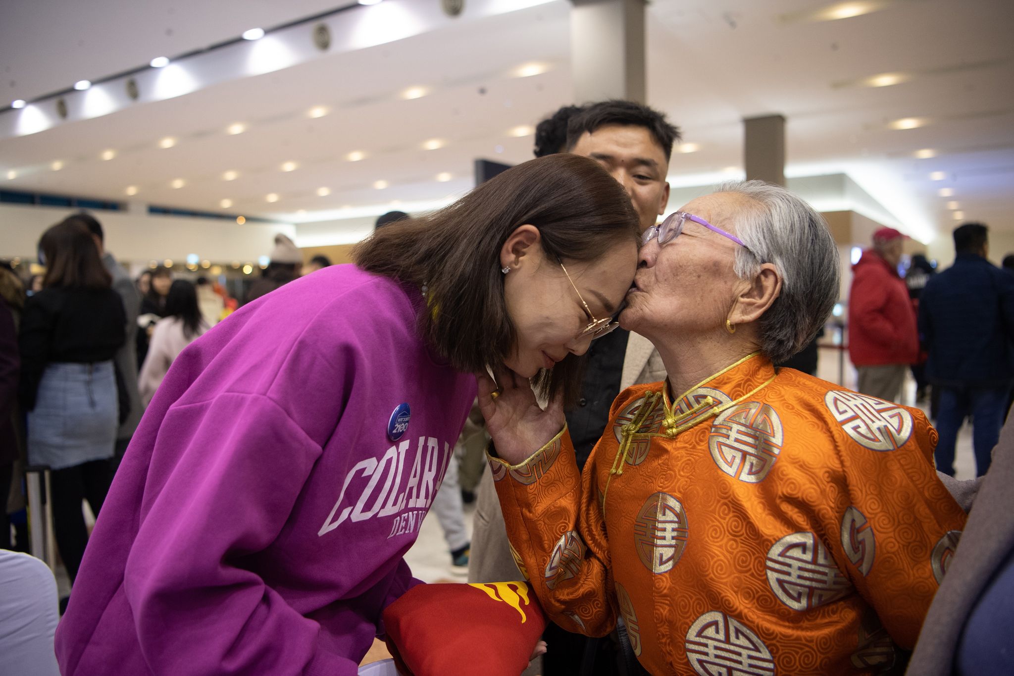 “Ерөнхийлөгчийн илгээлт-2100” тэтгэлэгт хөтөлбөрийн эзэд гадаадад ...