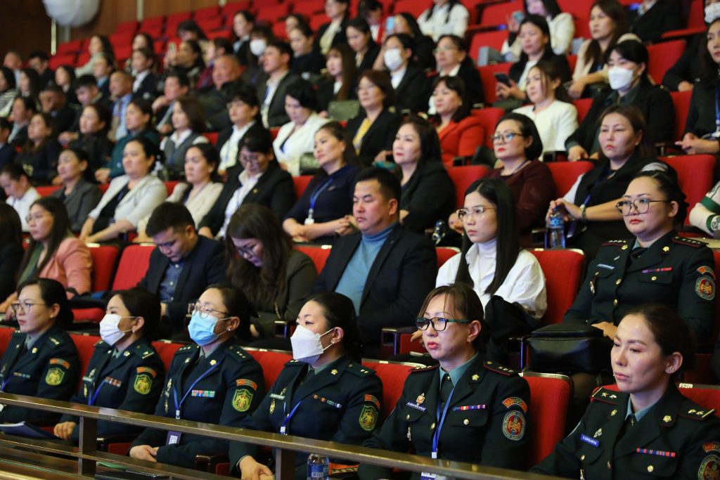 Ерөнхийлөгч У Хүрэлсүх Архивын шинэ сан хөмрөг бүрдүүлэх цахим архивыг хөгжүүлэхэд онцгой