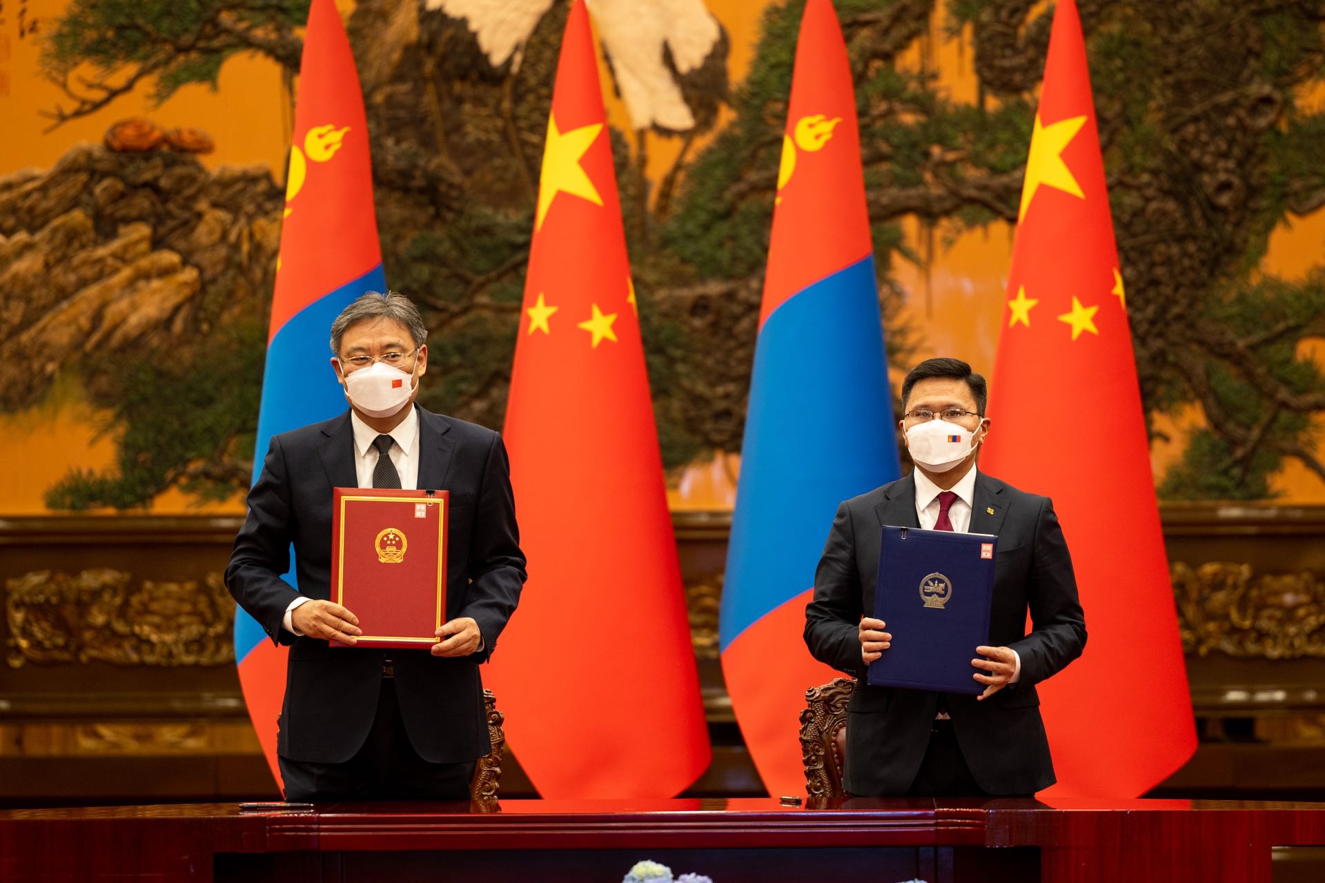 Монгол Улс БНХАУ ын хамтын ажиллагааны баримт бичгүүдэд гарын үсэг зурав Монгол Улсын