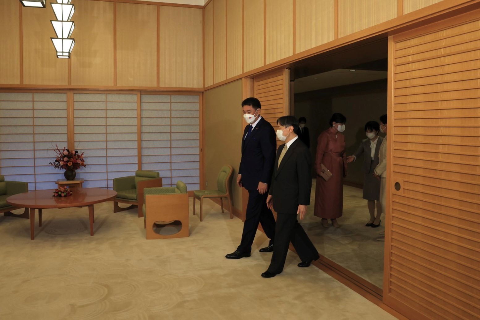 Ерөнхийлөгч У Хүрэлсүх Япон Улсын Цог Жавхлант Эзэн Хаан Нарүхитод