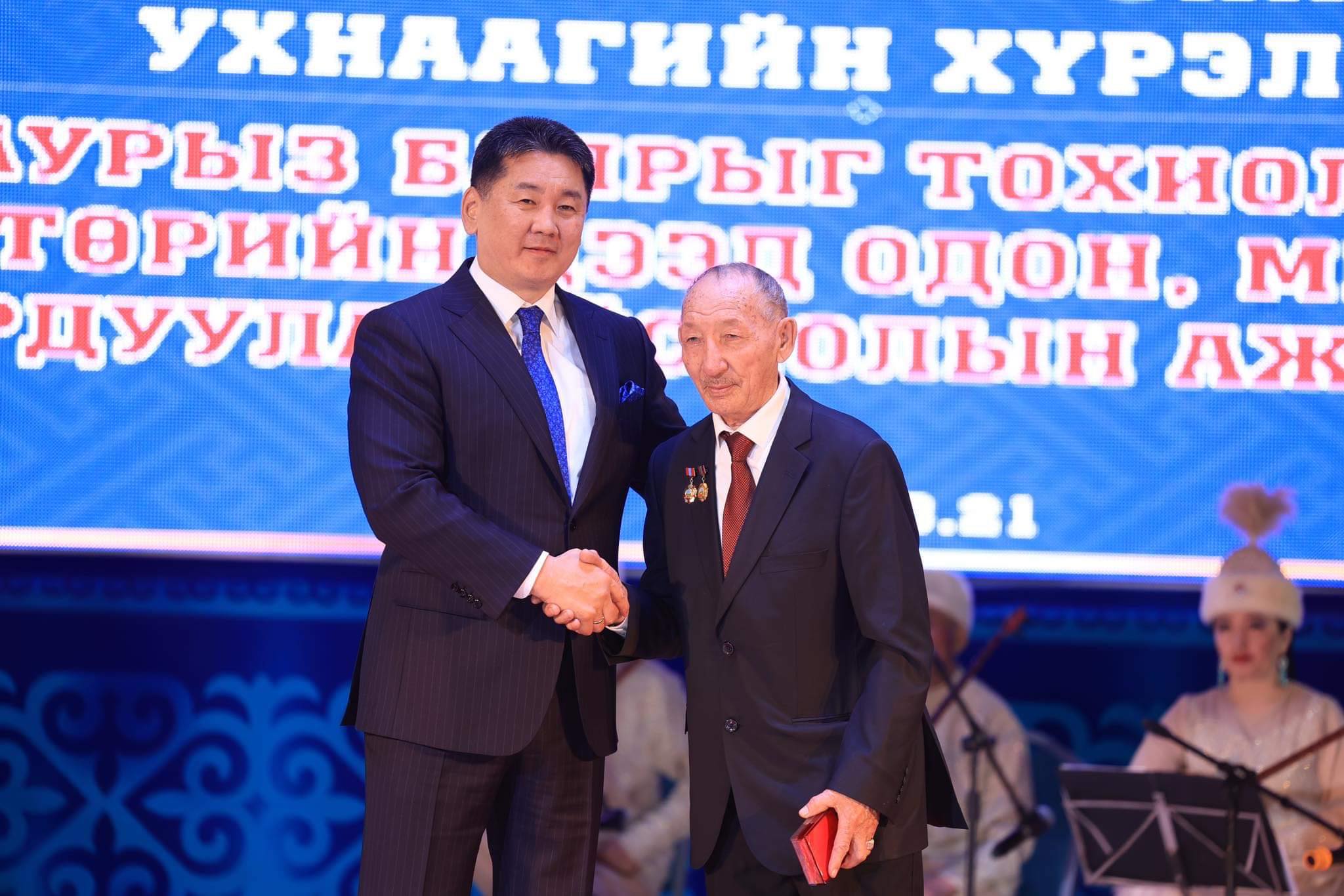 Монгол Улсын Ерөнхийлөгч У Хүрэлсүх Баян Өлгий аймагт ажиллаж байна