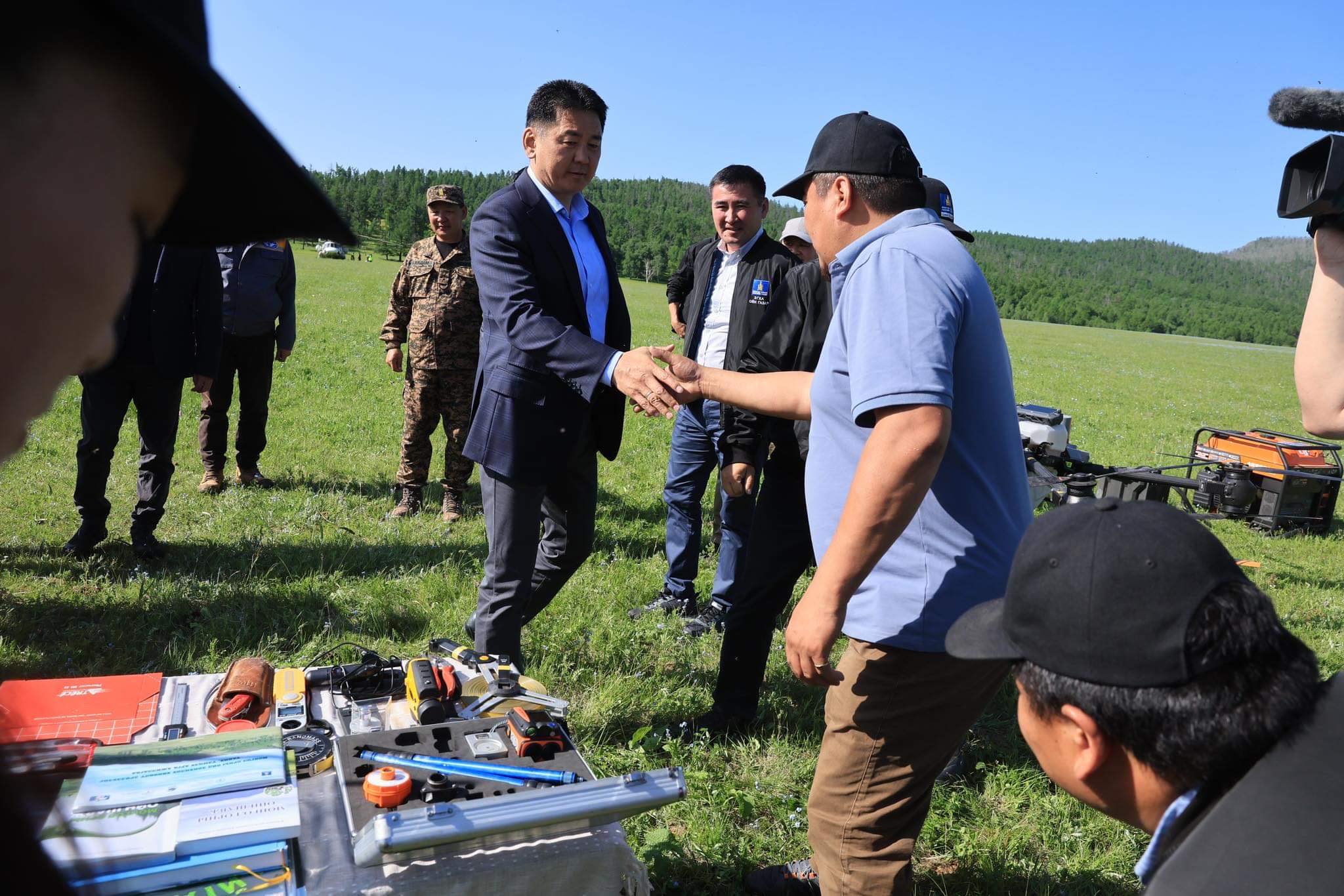 Энэ онд 185 мянган га талбайн ойн хөнөөлт шавжтай тэмцэнэ Монгол Улсын Ерөнхийлөгчийн Тамгын Газар