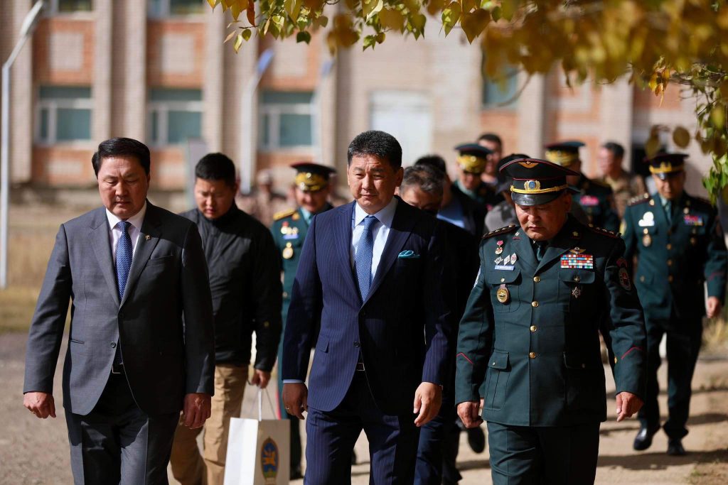 Ерөнхийлөгч У Хүрэлсүх Зэвсэгт хүчний удирдах бүрэлдэхүүний цугларалтад оролцов