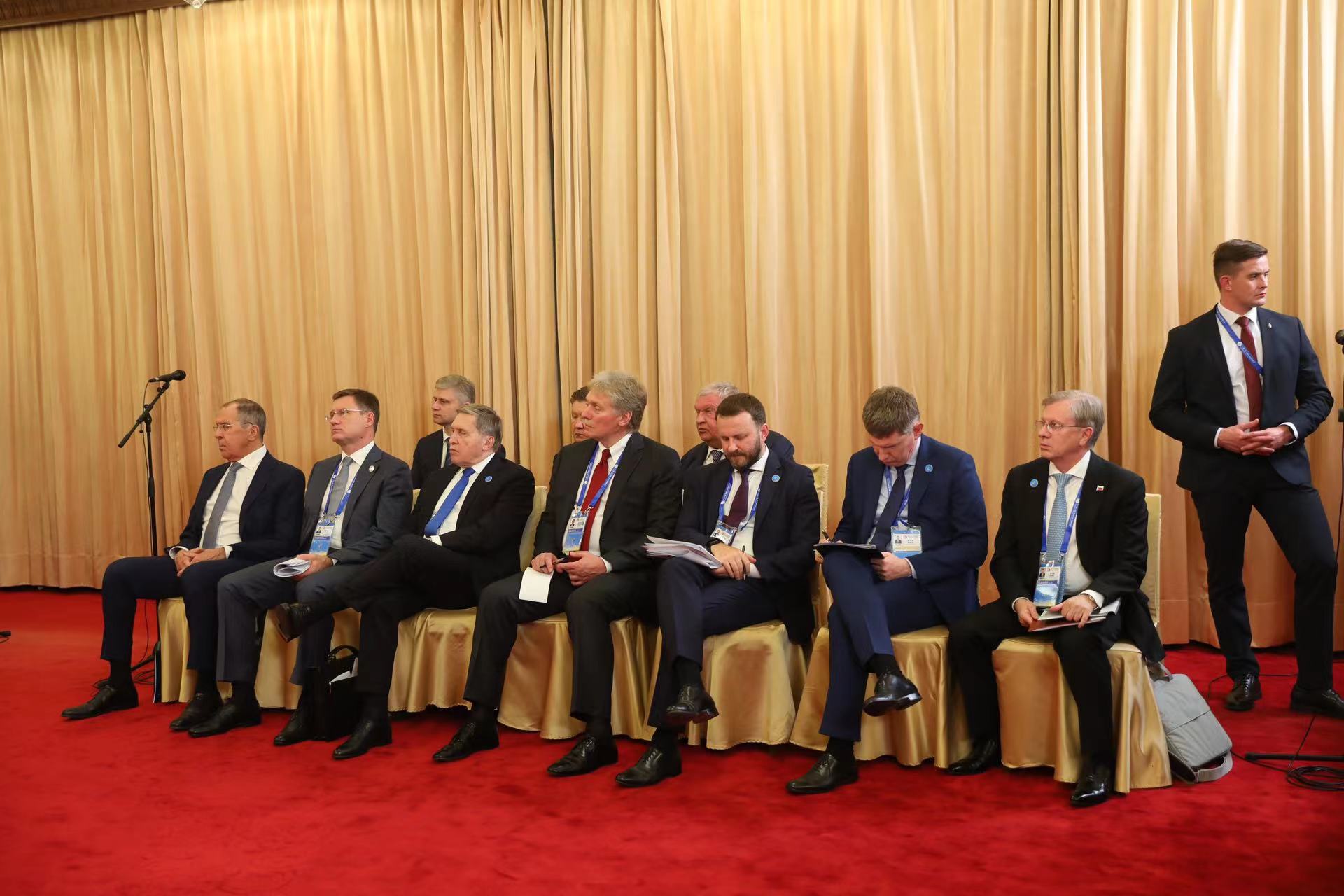Монгол Улсын Ерөнхийлөгч У Хүрэлсүх ОХУ ын Ерөнхийлөгч В В Путинтай